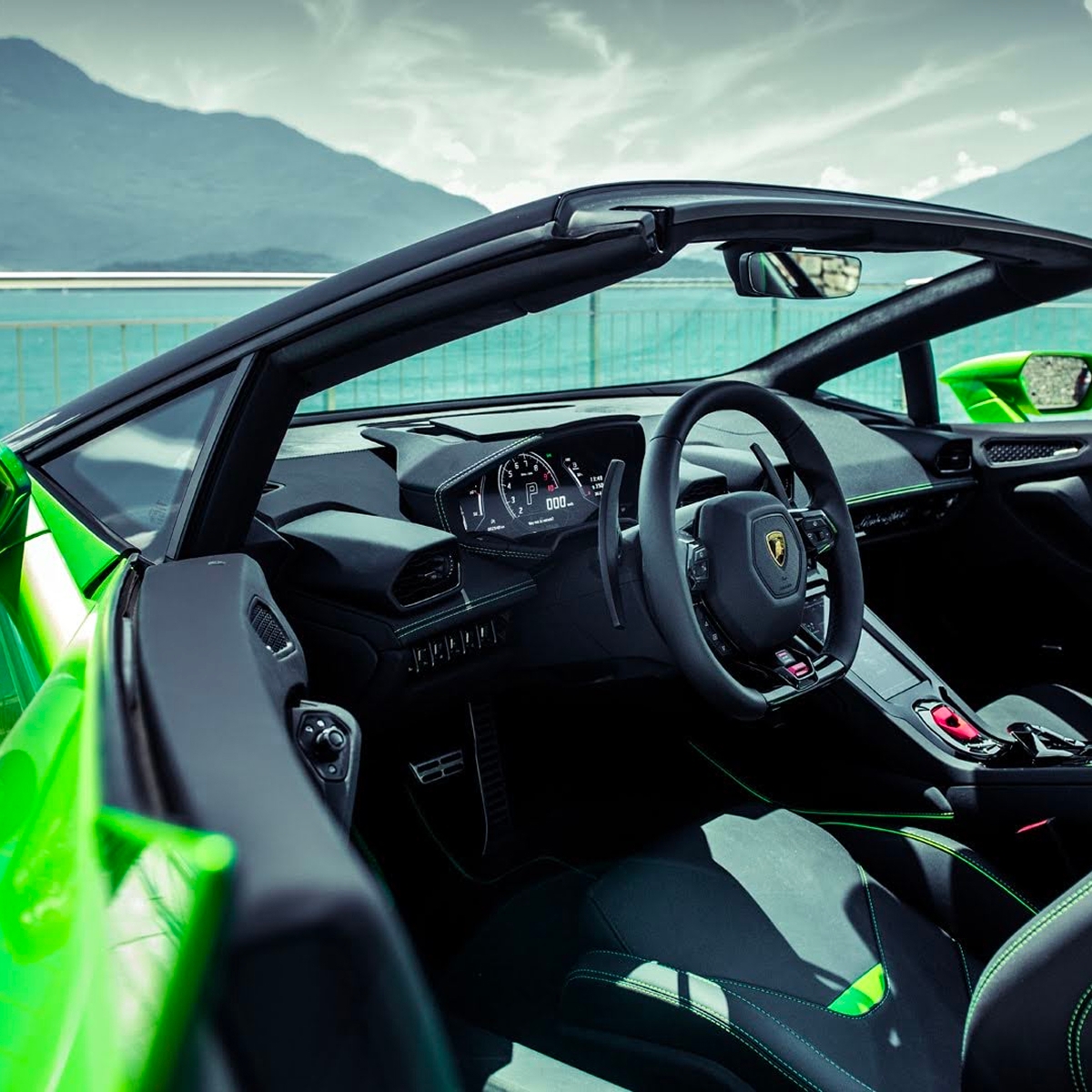 lamborghini black interior